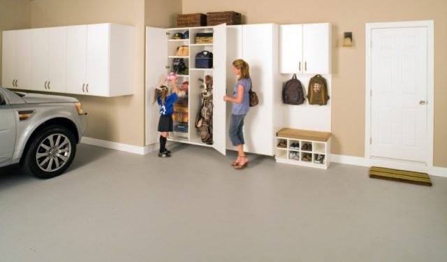 Why Should you Install Garage Cabinets?