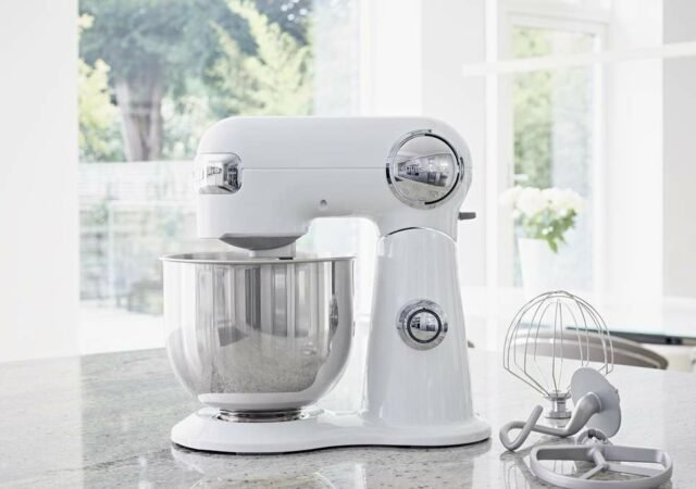 Equipment and Tools Required for the Perfect Kitchen